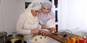 Experienced Lady Cook Services in Qatar | AL Midan